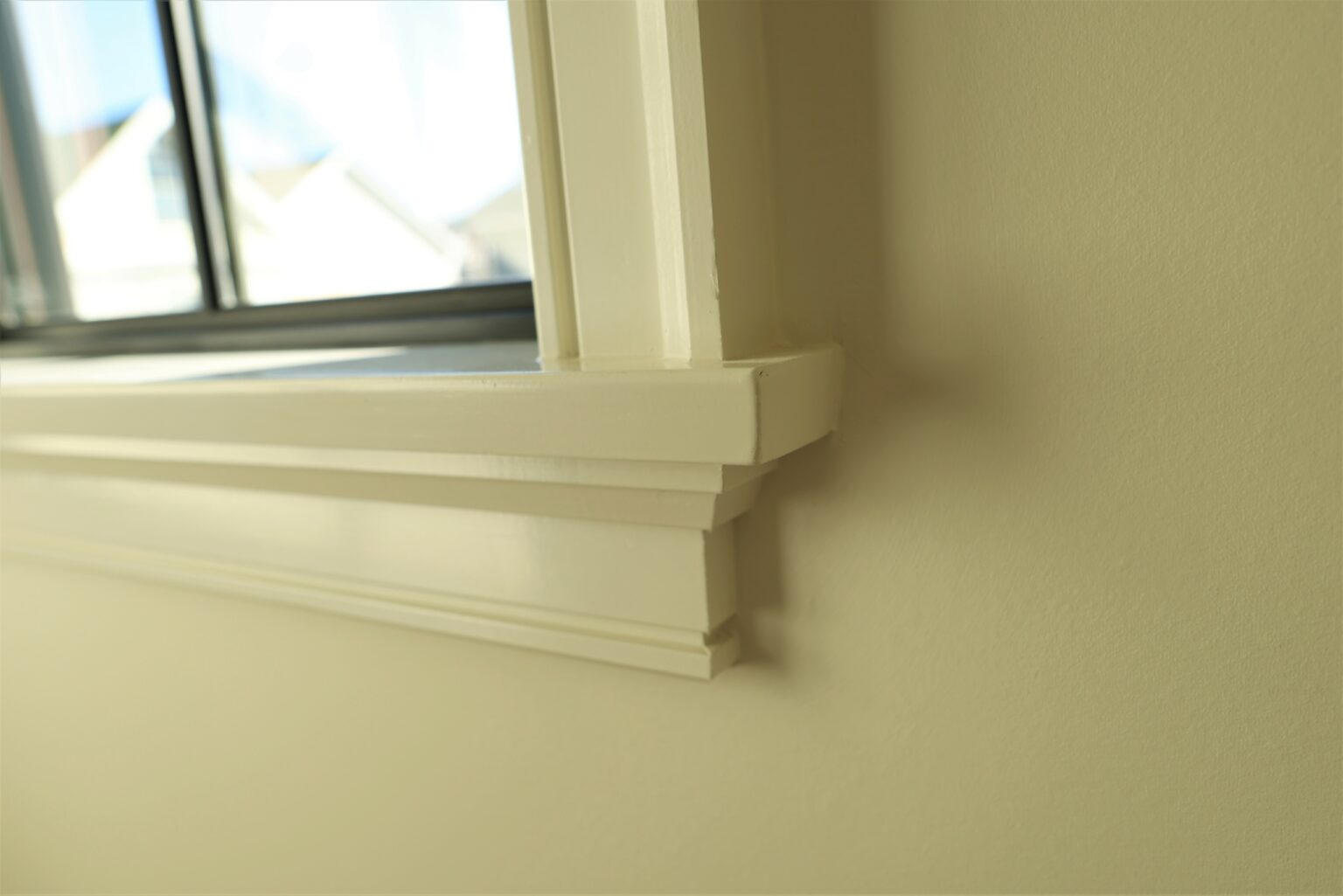 Kuiken Brothers Modern Craftsman Moulding Installation in Edgewater, NJ ...