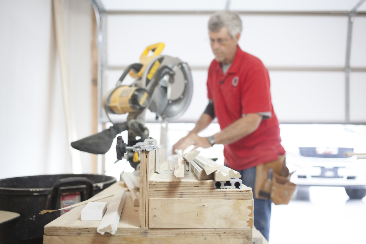 Video: How To Build a Panel/ Beam Ceiling with Stock Moulding from ...