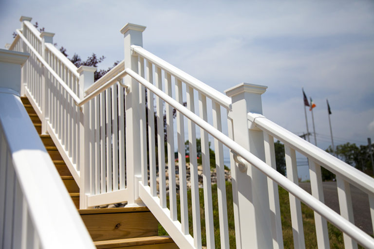 RDI's Endurance Original Aluminum Reinforced Vinyl Railing In-Stock at ...